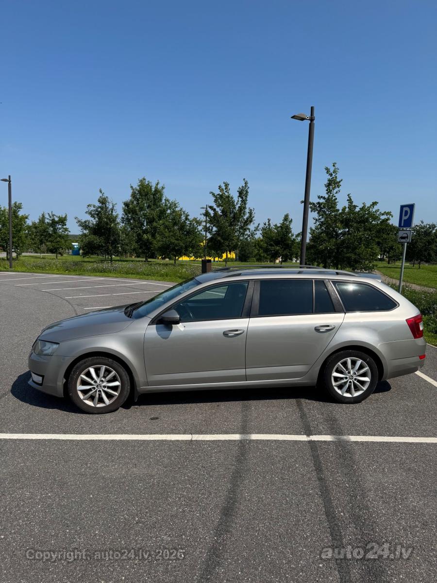 Smilšu krāsa Skoda Octavia 2013 Narva, ar dzinēja tilpumu 1.20 L un nobraukumu 226 tūkst. km par 3990 €, foto 6 vietnē AUTOMOTO.COM.LV