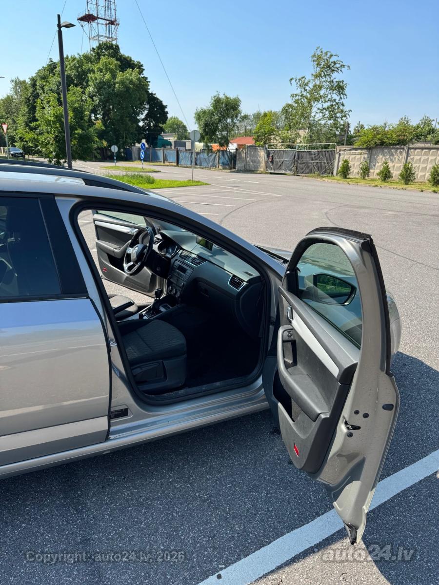 Smilšu krāsa Skoda Octavia 2013 Narva, ar dzinēja tilpumu 1.20 L un nobraukumu 226 tūkst. km par 3990 €, foto 10 vietnē AUTOMOTO.COM.LV