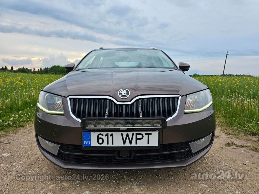 Beige Skoda Octavia 2014 in Viljandi, with an engine capacity of 1.60 L and mileage of 258 thousand km for 7300 €, photo 3 on AUTOMOTO.COM.LV
