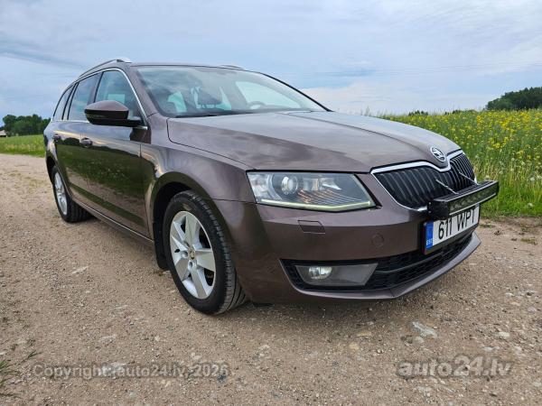Beige Skoda Octavia 2014 in Viljandi, with an engine capacity of 1.60 L and mileage of 258 thousand km for 7300 €, photo 3 on AUTOMOTO.COM.LV