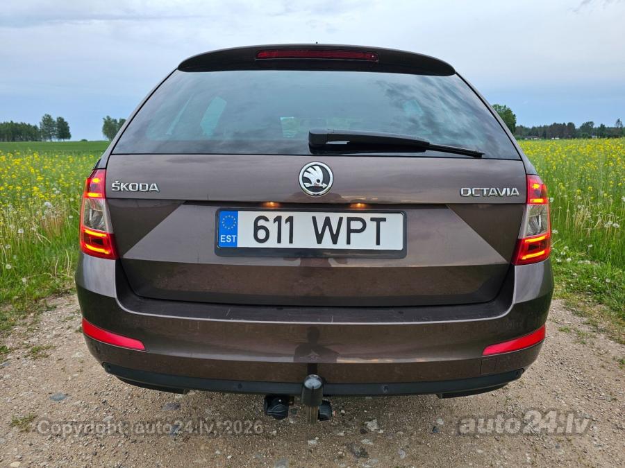 Beige Skoda Octavia 2014 in Viljandi, with an engine capacity of 1.60 L and mileage of 258 thousand km for 7300 €, photo 6 on AUTOMOTO.COM.LV