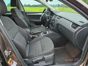 Beige Skoda Octavia 2014 in Viljandi, with an engine capacity of 1.60 L and mileage of 258 thousand km for 7300 €, photo 10 on AUTOMOTO.COM.LV