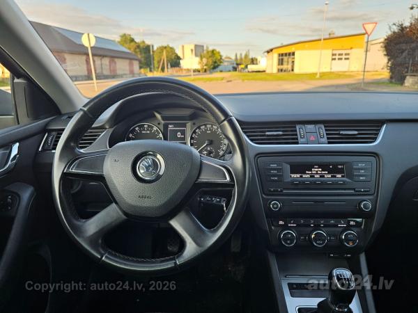 Beige Skoda Octavia 2014 in Paide, with an engine capacity of 1.20 L and mileage of 203 thousand km for 4999 €, photo 10 on AUTOMOTO.COM.LV