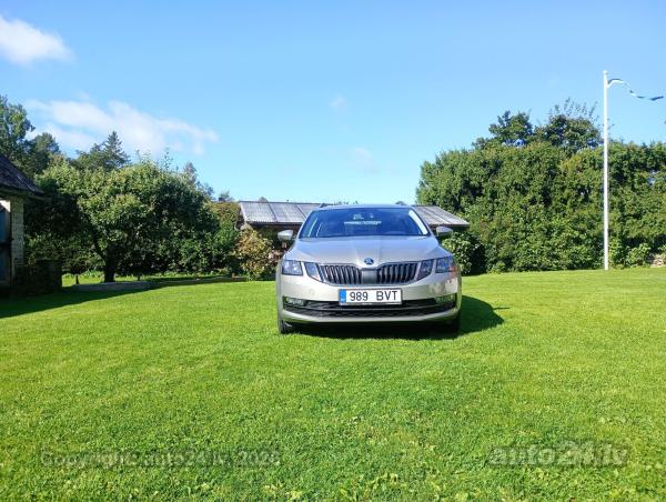 Beige Skoda Octavia 2017 in Tallinn, with an engine capacity of 1.80 L and mileage of 146 thousand km for 10800 €, photo 1 on AUTOMOTO.COM.LV