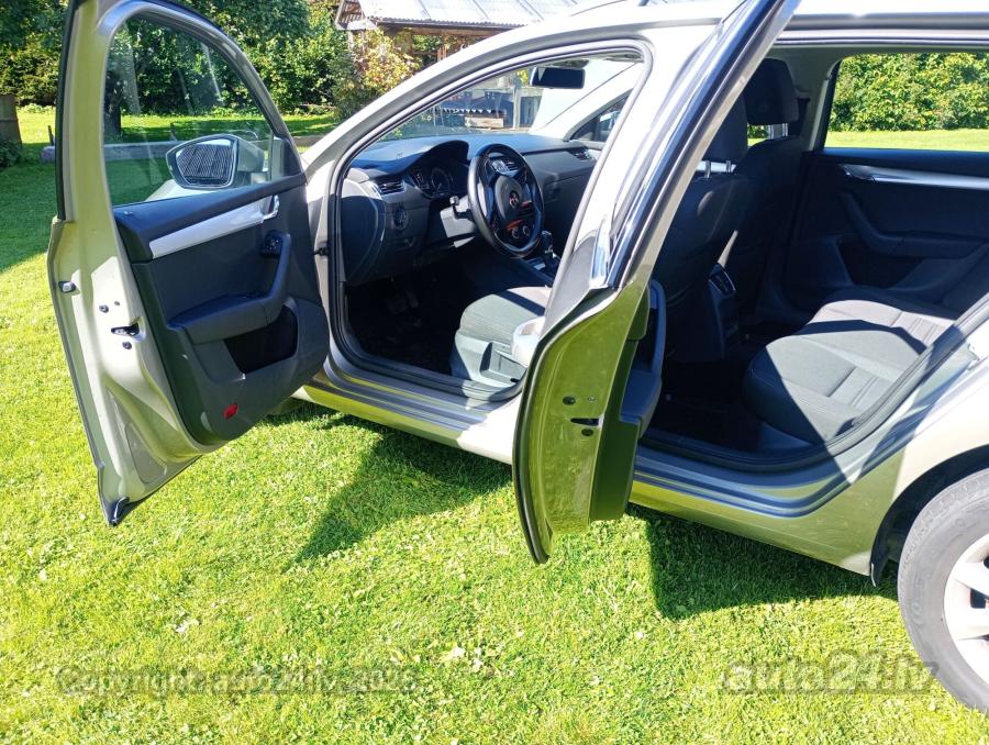 Smilšu krāsa Skoda Octavia 2017 Tallina, ar dzinēja tilpumu 1.80 L un nobraukumu 146 tūkst. km par 10800 €, foto 7 vietnē AUTOMOTO.COM.LV