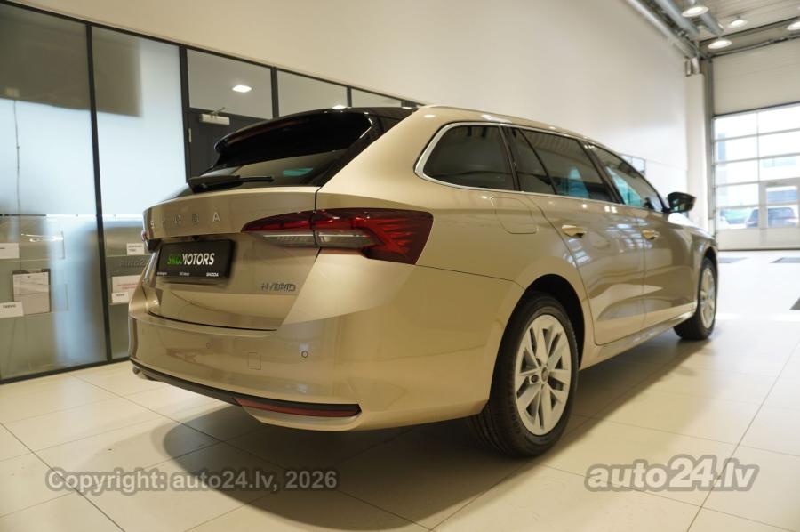 Beige Skoda Octavia 2026 in Tallinn, with an engine capacity of 1.50 L and mileage of 6 thousand km for 32670 €, photo 4 on AUTOMOTO.COM.LV