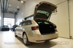 Beige Skoda Octavia 2026 in Tallinn, with an engine capacity of 2.00 L and mileage of 1 thousand km for 33900 €, photo 7 on AUTOMOTO.COM.LV