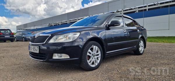 Melns Skoda Octavia 2012 Daugavpils, ar dzinēja tilpumu 1.20 L un nobraukumu 167 tūkst. km par 2750 €, foto 1 vietnē AUTOMOTO.COM.LV