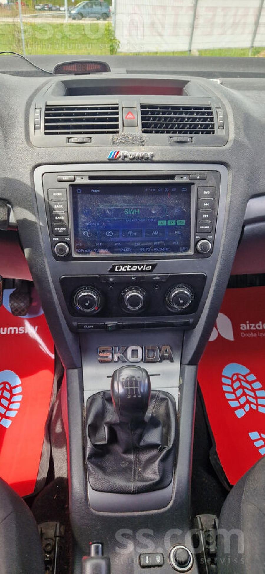 Melns Skoda Octavia 2012 Daugavpils, ar dzinēja tilpumu 1.20 L un nobraukumu 167 tūkst. km par 2750 €, foto 12 vietnē AUTOMOTO.COM.LV