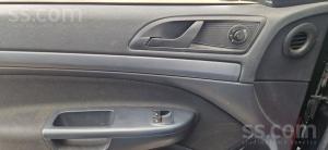 Melns Skoda Octavia 2012 Daugavpils, ar dzinēja tilpumu 1.20 L un nobraukumu 167 tūkst. km par 2750 €, foto 17 vietnē AUTOMOTO.COM.LV