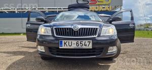 Melns Skoda Octavia 2012 Daugavpils, ar dzinēja tilpumu 1.20 L un nobraukumu 167 tūkst. km par 2750 €, foto 32 vietnē AUTOMOTO.COM.LV