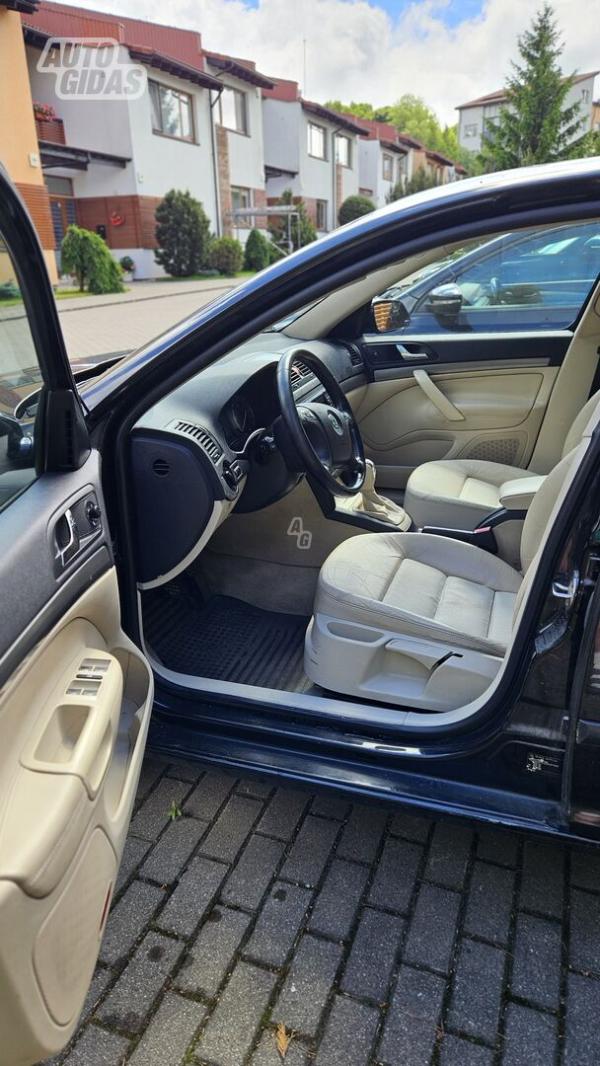 Melns Skoda Octavia 2005 Klaipėda, ar dzinēja tilpumu 1.90 L un nobraukumu 269 tūkst. km par 2000 €, foto 4 vietnē AUTOMOTO.COM.LV
