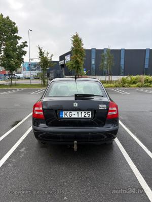 Melns Skoda Octavia 2005 Rīga, ar dzinēja tilpumu 1.60 L un nobraukumu 325 tūkst. km par 450 €, foto 3 vietnē AUTOMOTO.COM.LV