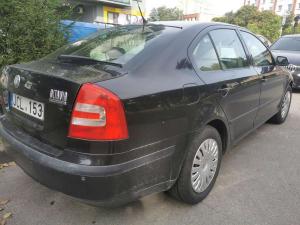 Черный Шкода Октавия 2005 в Вильнюс, объемом двигателя 1.90 л и пробегом 269 тыс. км за 1880 €, фото 3 на AUTOMOTO.COM.LV