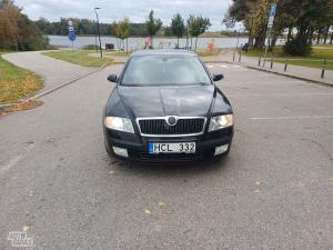 Black Skoda Octavia 2005 in Prienai, with an engine capacity of 2.00 L and mileage of 499 thousand km for 1300 €, photo  on AUTOMOTO.COM.LV