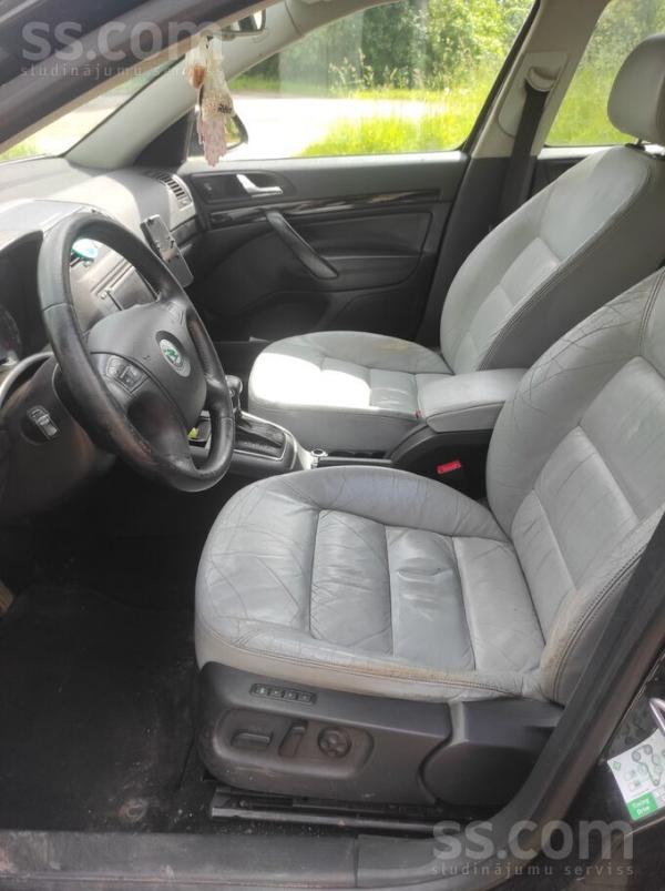 Melns Skoda Octavia 2006 Valmiera, ar dzinēja tilpumu 2.00 L un nobraukumu 429 tūkst. km par 1500 €, foto 8 vietnē AUTOMOTO.COM.LV