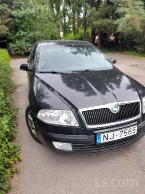 Melns Skoda Octavia 2006 Rīga, ar dzinēja tilpumu 1.90 L un nobraukumu 210 tūkst. km par 1100 €, foto 3 vietnē AUTOMOTO.COM.LV