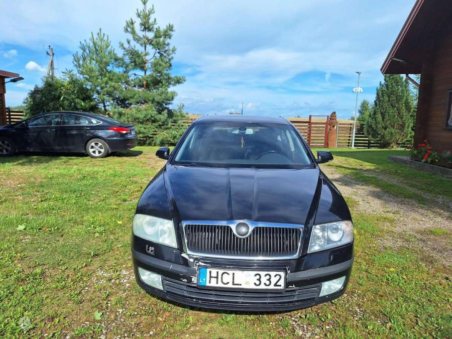 Черный Шкода Октавия 2006 в Алитус, объемом двигателя 1.97 л и пробегом 497 тыс. км за 850 €, фото 1 на AUTOMOTO.COM.LV