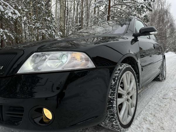 Melns Skoda Octavia 2007 Viļņa, ar dzinēja tilpumu 1.97 L un nobraukumu 400 tūkst. km par 4200 €, foto 9 vietnē AUTOMOTO.COM.LV