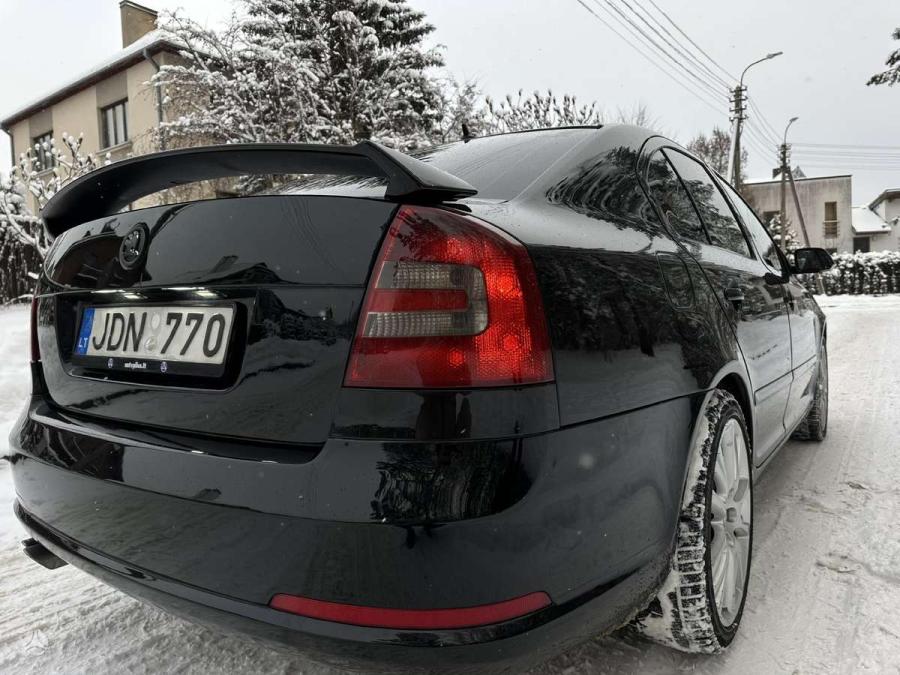 Melns Skoda Octavia 2007 Viļņa, ar dzinēja tilpumu 1.97 L un nobraukumu 400 tūkst. km par 4200 €, foto 15 vietnē AUTOMOTO.COM.LV