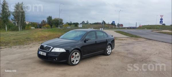 Black Skoda Octavia 2007 in Daugavpils, with an engine capacity of 2.00 L and mileage of 348 thousand km for 4100 €, photo 1 on AUTOMOTO.COM.LV