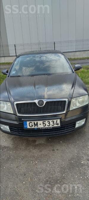 Melns Skoda Octavia 2007 Rīga, ar dzinēja tilpumu 1.90 L un nobraukumu 332 tūkst. km par 1990 €, foto  vietnē AUTOMOTO.COM.LV