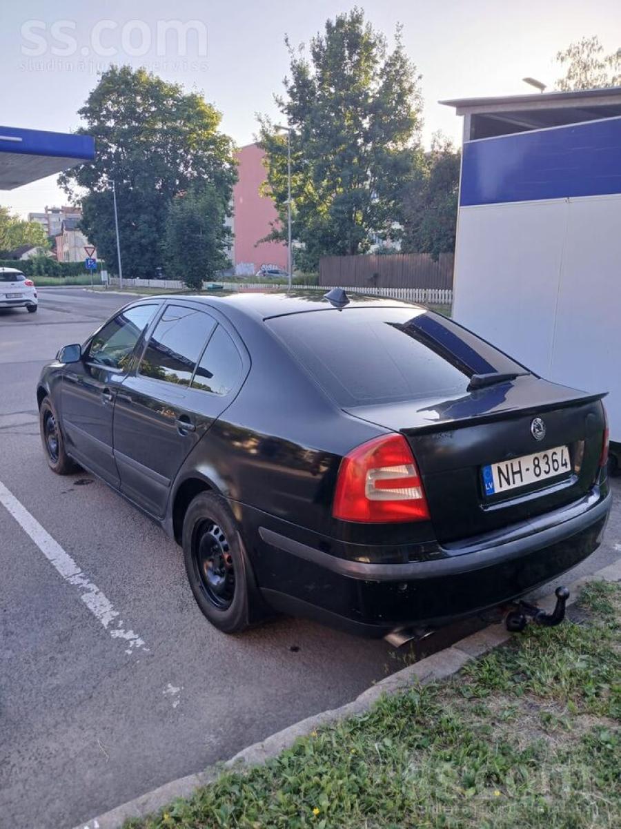 Melns Skoda Octavia 2007 Rīga, ar dzinēja tilpumu 2.00 L un nobraukumu 412 tūkst. km par 960 €, foto 3 vietnē AUTOMOTO.COM.LV