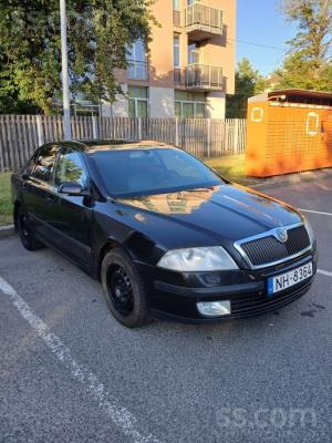 Melns Skoda Octavia 2007 Rīga, ar dzinēja tilpumu 2.00 L un nobraukumu 412 tūkst. km par 960 €, foto 4 vietnē AUTOMOTO.COM.LV