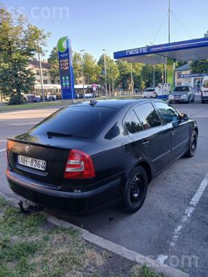 Melns Skoda Octavia 2007 Rīga, ar dzinēja tilpumu 2.00 L un nobraukumu 412 tūkst. km par 960 €, foto 5 vietnē AUTOMOTO.COM.LV
