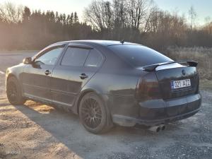 Melns Skoda Octavia 2007 Keila, ar dzinēja tilpumu 2.00 L un nobraukumu 319 tūkst. km par 1900 €, foto 9 vietnē AUTOMOTO.COM.LV