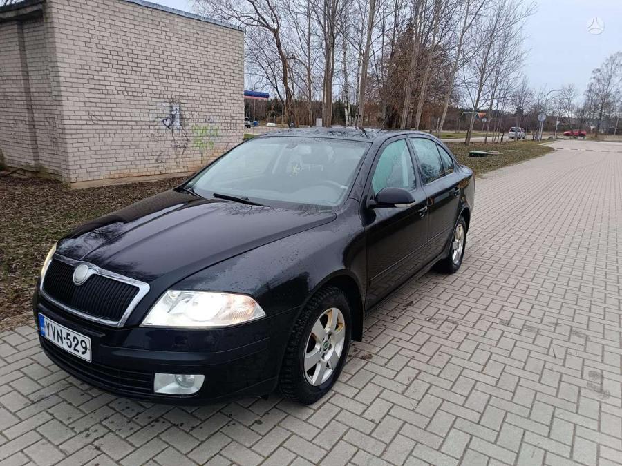 Black Skoda Octavia 2008 in Siauliai, with an engine capacity of 1.90 L and mileage of 292 thousand km for 1499 €, photo 1 on AUTOMOTO.COM.LV