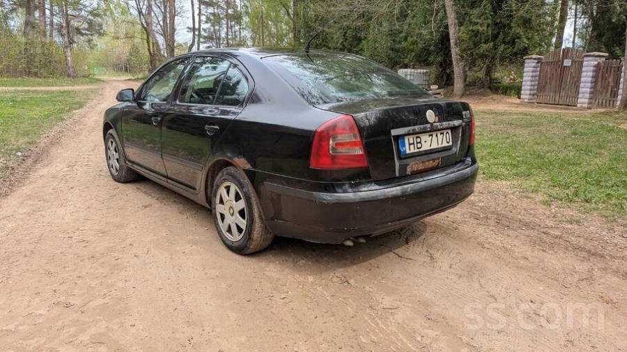 Melns Skoda Octavia 2008 Bauska, ar dzinēja tilpumu 1.90 L un nobraukumu 488 tūkst. km par 500 €, foto 4 vietnē AUTOMOTO.COM.LV