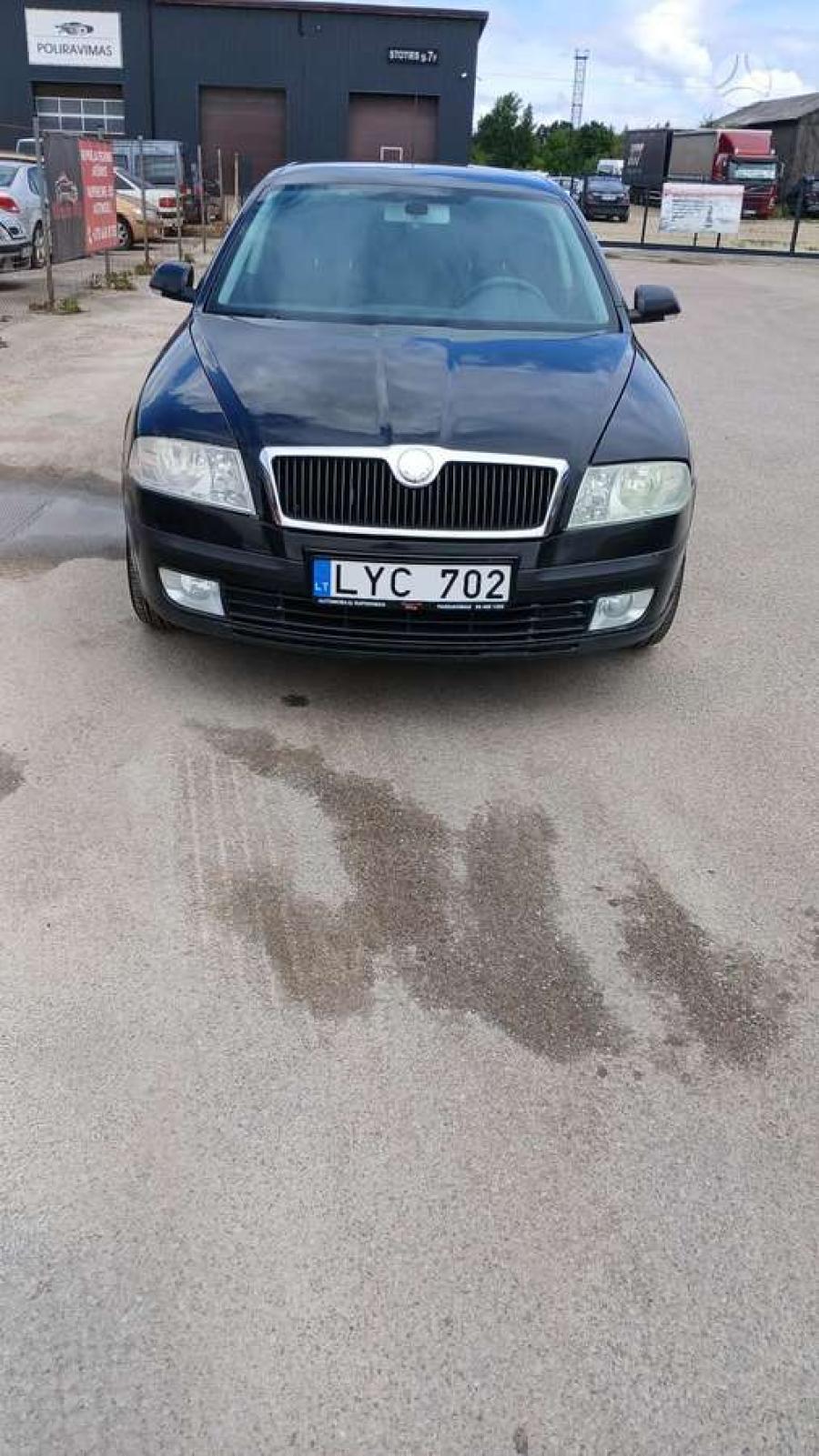 Melns Skoda Octavia 2008 Plungė, ar dzinēja tilpumu 1.60 L un nobraukumu 270 tūkst. km par 1650 €, foto 4 vietnē AUTOMOTO.COM.LV