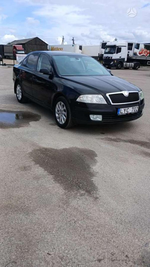 Melns Skoda Octavia 2008 Plungė, ar dzinēja tilpumu 1.60 L un nobraukumu 270 tūkst. km par 1650 €, foto 4 vietnē AUTOMOTO.COM.LV