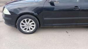 Melns Skoda Octavia 2008 Plungė, ar dzinēja tilpumu 1.60 L un nobraukumu 270 tūkst. km par 1650 €, foto 9 vietnē AUTOMOTO.COM.LV