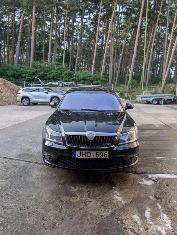 Melns Skoda Octavia 2010 Klaipėda, ar dzinēja tilpumu 1.97 L un nobraukumu 277 tūkst. km par 5900 €, foto 1 vietnē AUTOMOTO.COM.LV