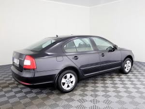 Черный Шкода Октавия 2011 в Таллин, объемом двигателя 1.20 л и пробегом 259 тыс. км за 2799 €, фото 4 на AUTOMOTO.COM.LV