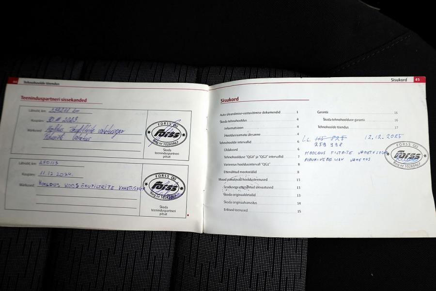 Черный Шкода Октавия 2011 в Таллин, объемом двигателя 1.20 л и пробегом 259 тыс. км за 2799 €, фото 17 на AUTOMOTO.COM.LV