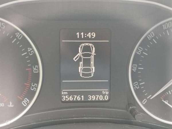 Melns Skoda Octavia 2011 Kauņa, ar dzinēja tilpumu 1.97 L un nobraukumu 350 tūkst. km par 2950 €, foto 8 vietnē AUTOMOTO.COM.LV
