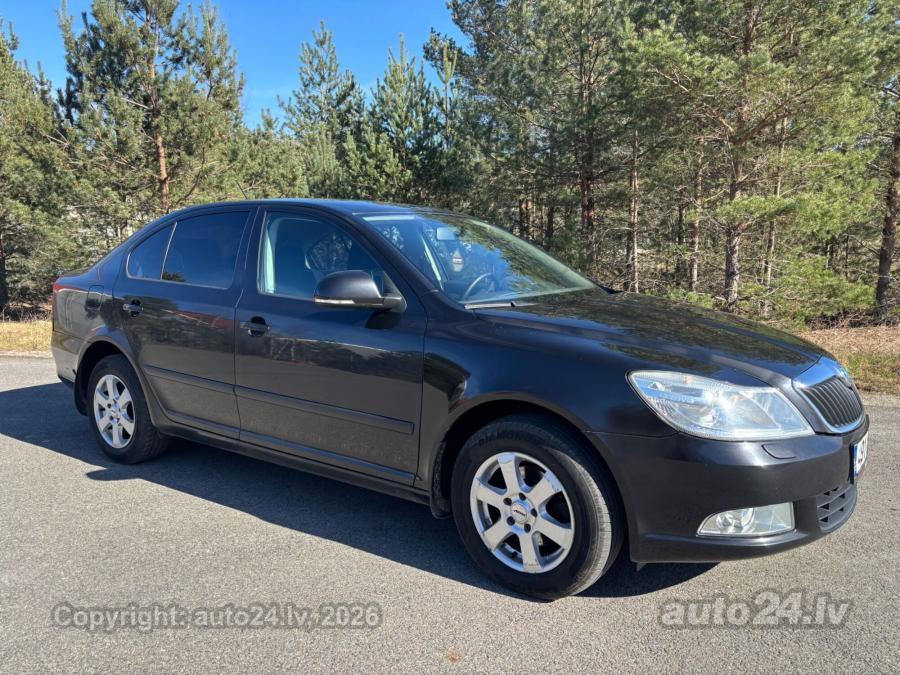Melns Skoda Octavia 2012 Tallina, ar dzinēja tilpumu 1.20 L un nobraukumu 262 tūkst. km par 3450 €, foto 1 vietnē AUTOMOTO.COM.LV