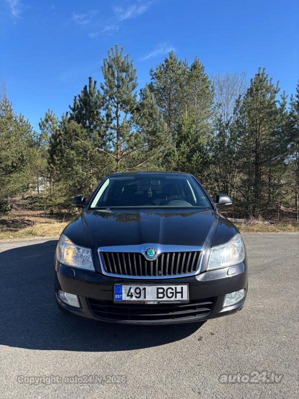 Black Skoda Octavia 2012 in Tallinn, with an engine capacity of 1.20 L and mileage of 262 thousand km for 3450 €, photo 3 on AUTOMOTO.COM.LV
