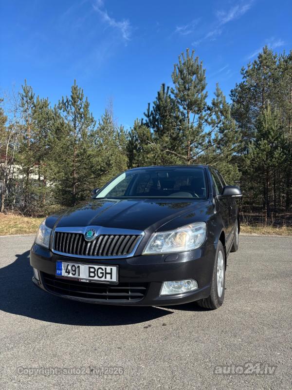 Black Skoda Octavia 2012 in Tallinn, with an engine capacity of 1.20 L and mileage of 262 thousand km for 3450 €, photo 4 on AUTOMOTO.COM.LV
