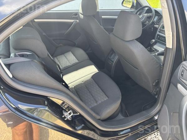 Melns Skoda Octavia 2012 Rēzekne, ar dzinēja tilpumu 1.60 L un nobraukumu 259 tūkst. km par 3250 €, foto 8 vietnē AUTOMOTO.COM.LV