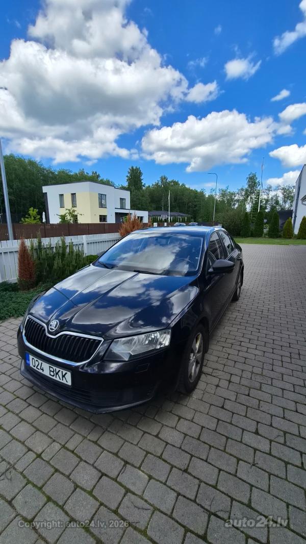 Black Skoda Octavia 2013 in Tallinn, with an engine capacity of 1.40 L and mileage of 215 thousand km for 4500 €, photo 1 on AUTOMOTO.COM.LV