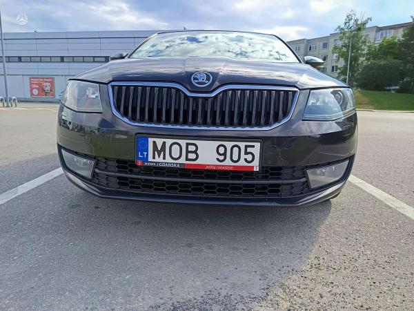 Черный Шкода Октавия 2013 в Каунас, объемом двигателя 1.80 л и пробегом 319 тыс. км за 3500 €, фото 5 на AUTOMOTO.COM.LV