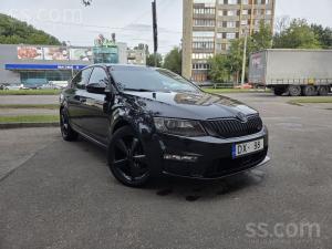 Черный Шкода Октавия 2013 в Рига, объемом двигателя 1.60 л и пробегом 195 тыс. км за 8400 €, фото  на AUTOMOTO.COM.LV