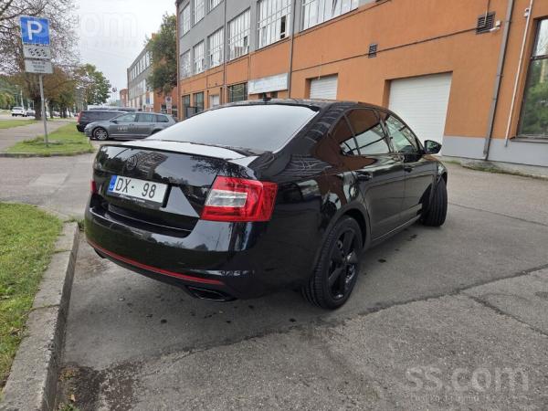 Melns Skoda Octavia 2013 Rīga, ar dzinēja tilpumu 1.60 L un nobraukumu 195 tūkst. km par 8400 €, foto 4 vietnē AUTOMOTO.COM.LV