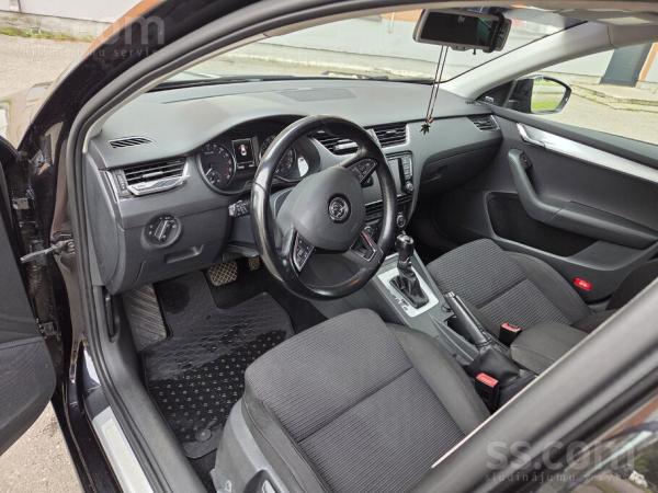 Melns Skoda Octavia 2013 Rīga, ar dzinēja tilpumu 1.60 L un nobraukumu 195 tūkst. km par 8400 €, foto 7 vietnē AUTOMOTO.COM.LV
