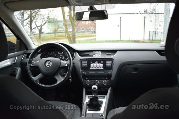 Black Skoda Octavia 2014 in Tartu, with an engine capacity of 1.20 L and mileage of 196 thousand km for 4900 €, photo 11 on AUTOMOTO.COM.LV