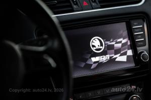 Melns Skoda Octavia 2014 Tartu, ar dzinēja tilpumu 2.00 L un nobraukumu 207 tūkst. km par 9990 €, foto 10 vietnē AUTOMOTO.COM.LV